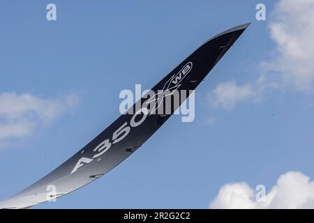 AIRBUS INDUSTRIE, AIRBUS A350-900, Wing with Sharklets, Winglets, ILA ...