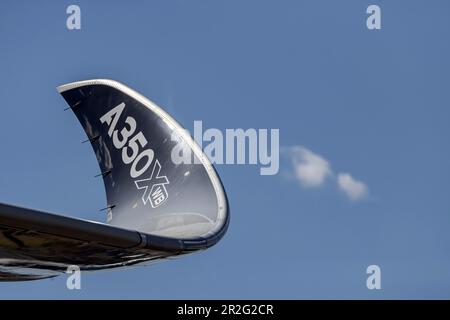 AIRBUS INDUSTRIE, AIRBUS A350-900, Wing with Sharklets, Winglets, ILA ...
