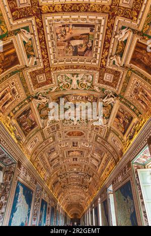 Frescoes on the ceiling of the Gallery of Maps, Vatican Museum, Rome, Lazio, Italy, Europe Stock ...