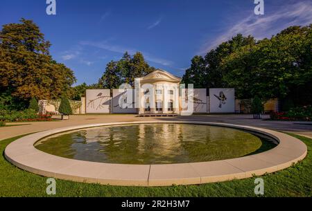 Orangery and fountain in the Rosarium of Doblhoffpark, Baden near ...