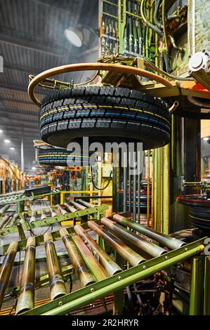 Car tire after the vulcanization process Stock Photo - Alamy
