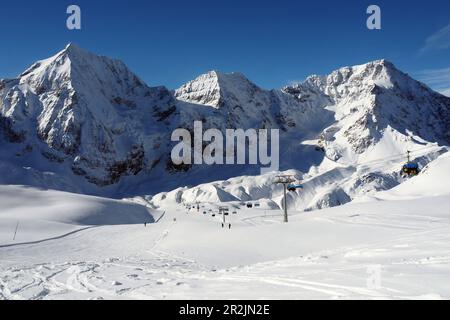 in the Sulden ski area with Königsspitze and Ortler, winter in South ...