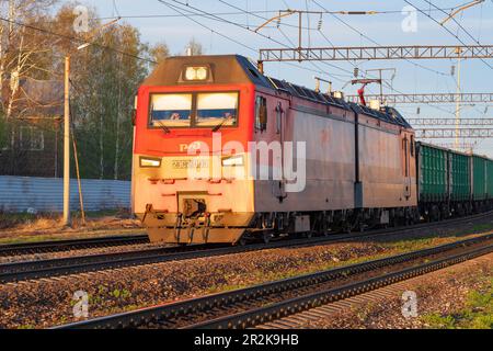 SHARYA, RUSSIA - MAY 02, 2023: Modern electric locomotive 2ES7 "Black ...