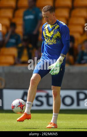 Jordan Pickford of Everton in the pregame warmup session during the ...