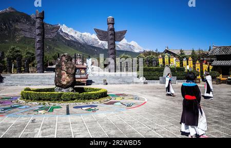 A Naxi theme park Stock Photo - Alamy