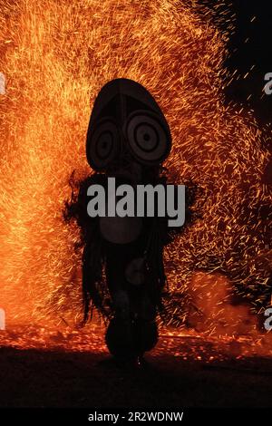 Baining Fire Dance, Papua New Guinea Stock Photo - Alamy