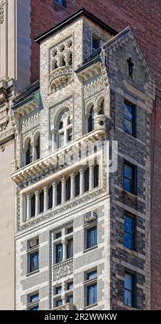 NYC landmark Decker Building is a melding of Moorish Revival and ...
