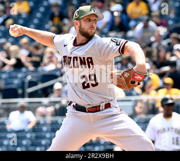 Arizona Diamondbacks pitcher Merrill Kelly during a baseball game ...