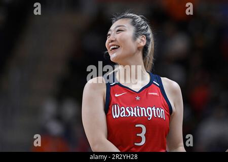 Washington Mystics guard Lei Meng and New York Liberty center Han Xu ...