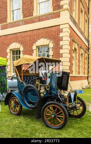 1904 Humbrette. Lytham Hall Classic Car Show 2023 Stock Photo - Alamy