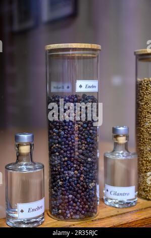 Tastes of gin, botanicals ingredient for gin distillery process, name ...