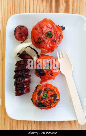 Grilled chorizo on grill rack Stock Photo - Alamy