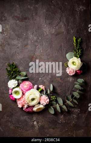 Floral round frame Stock Photo - Alamy