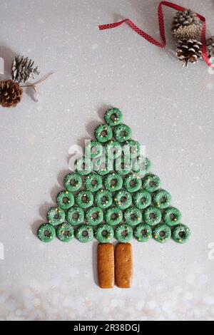 Christmas gingerbread rings Stock Photo - Alamy