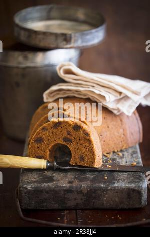 Boston Brown Bread, sliced (USA Stock Photo - Alamy