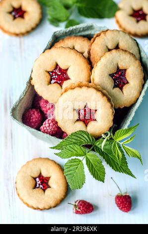 Linzer biscuits with raspberry jam FoodCollection Stock Photo - Alamy