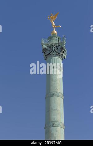 France, Paris, The Genius of the Bastille, The Genius of Liberty is a ...