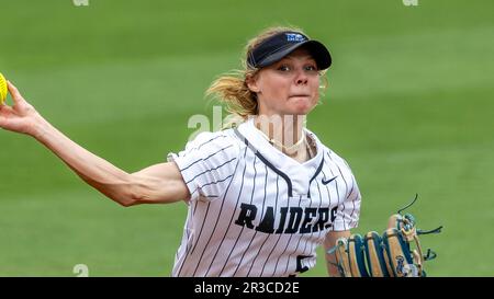 Middle Tennessee State University infielder Laura Mealer (5) during an ...