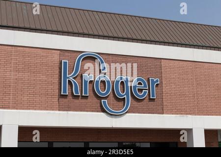 Indianapolis - Circa May 2023: Kroger Supermarket carts. Kroger is one ...