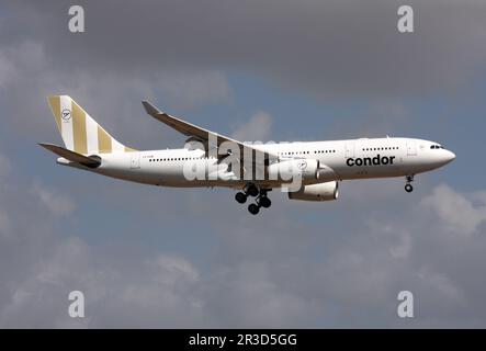 An Airbus A330-200 of Condor approaches Palma Airport Majorca Stock ...