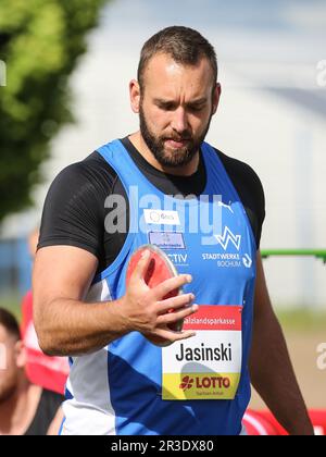 German discus thrower Daniel Jasinski TV Wattenscheid 01 at SchÃ¶nebeck ...