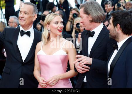 Tom Hanks, Scarlett Johansson und Wes Anderson bei der Premiere des ...