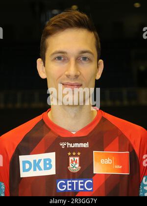 Nikola Portner (SC Magdeburg, #80) GER, THW Kiel vs. SC Magdeburg ...