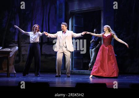 Laura Pitt-Pulford, Anna Unwin and Michael Ball, Aspects of Love ...