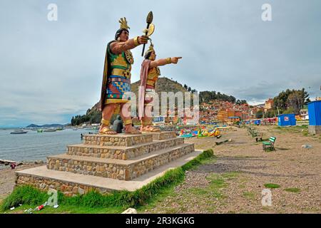 Inca statues on beach at Copacabana, Lake Titicaca, Bolivia Stock Photo ...
