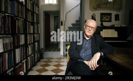 CLOSE TO VERMEER, (aka DICHT BIJ VERMEER), Anna Krekeler, 2023. © Kino ...