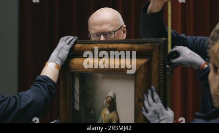 CLOSE TO VERMEER, (aka DICHT BIJ VERMEER), Anna Krekeler, 2023. © Kino ...