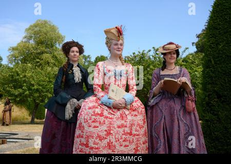 THE GREAT, from left: Belinda Bromilow, Adam Godley, Elle Fanning ...