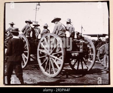 British artillery during the Boer War. 37th R.A. howitzer battery going ...