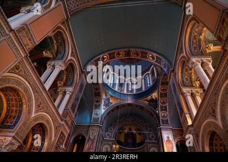 Interior of the Metropolitan Cathedral of Athens - Orthodox Catholic ...