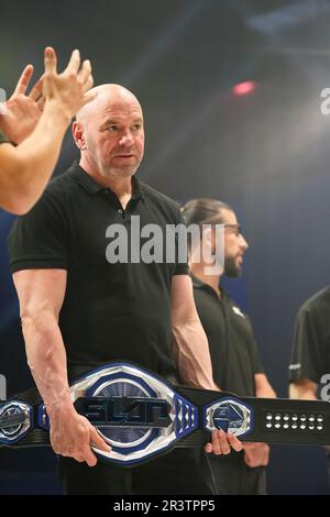 LAS VEGAS, NV - MAY 24: Damien "The Bell" Dibbell and Ron "Wolverine ...