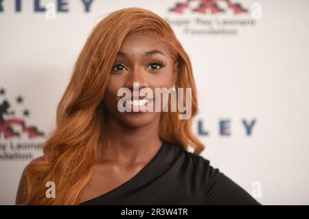 Gabby Samone arrives at the 12th Annual Sugar Ray Leonard Foundation ...