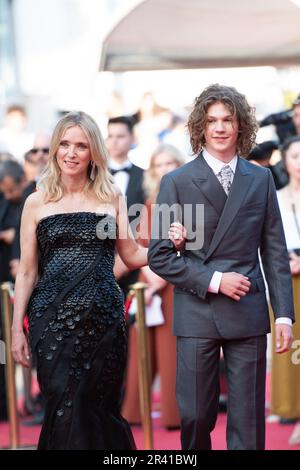 LEA DRUCKER and SAMUEL KIRCHER in LAST SUMMER (2023) -Original title: L ...