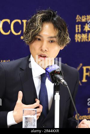 Yasushi Hashida, a former member of Japanese pop group Johnny's Junior ...