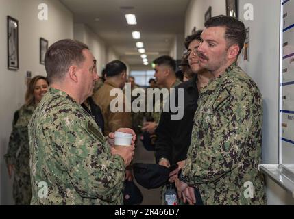 Vice Adm. Rick Cheeseman, Chief of Naval Personnel, briefs Sasebo-area ...