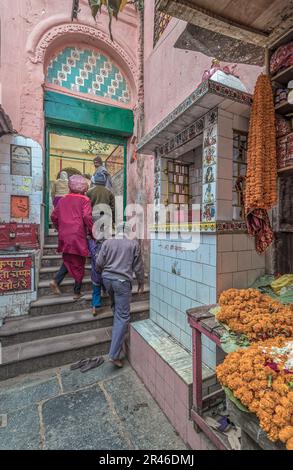 Vishnupad Temple, Gaya, India Stock Photo - Alamy