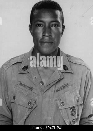 Gunnery Sergeant William T. Manning, NCOIC of Motion Picture Section ...