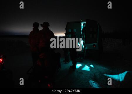 Soldiers from the 24th Infantry Division clean and inventory equipment ...