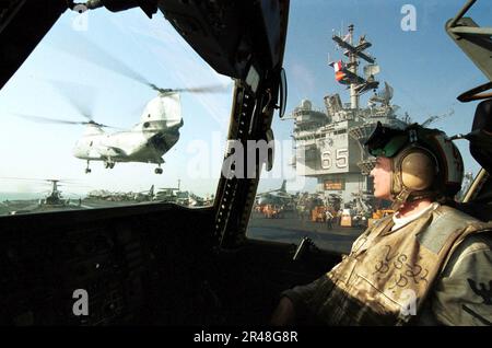 US Navy USS Enterprise (CVN 65 Stock Photo - Alamy