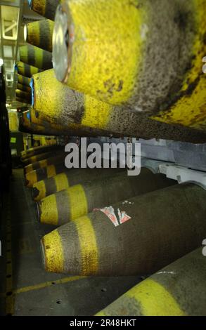 US Navy USS Stennis - JDAM Stock Photo - Alamy