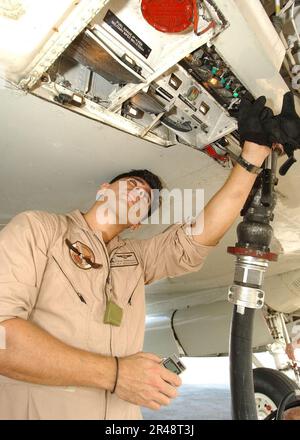 US Navy VP-1 conducts reconnaissance missions in the Middle East Stock ...