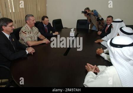 US Navy Gen. Tommy Franks, Commander, U.S. Forces Central Command ...