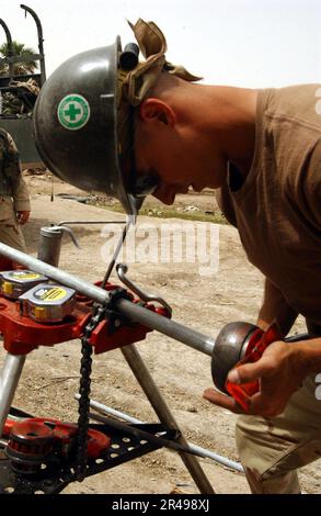 US Navy Utilitiesman Stock Photo - Alamy