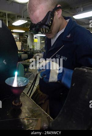 US Navy Hull Technician Stock Photo - Alamy