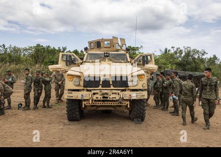 Cadets of the Philippine Army observe a U.S. Army Humvee during a tour ...