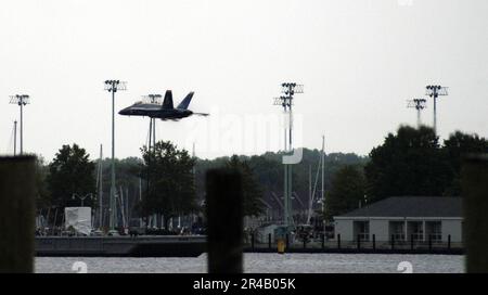 US Navy The lead solo pilot assigned to the U.S. Navy flight ...